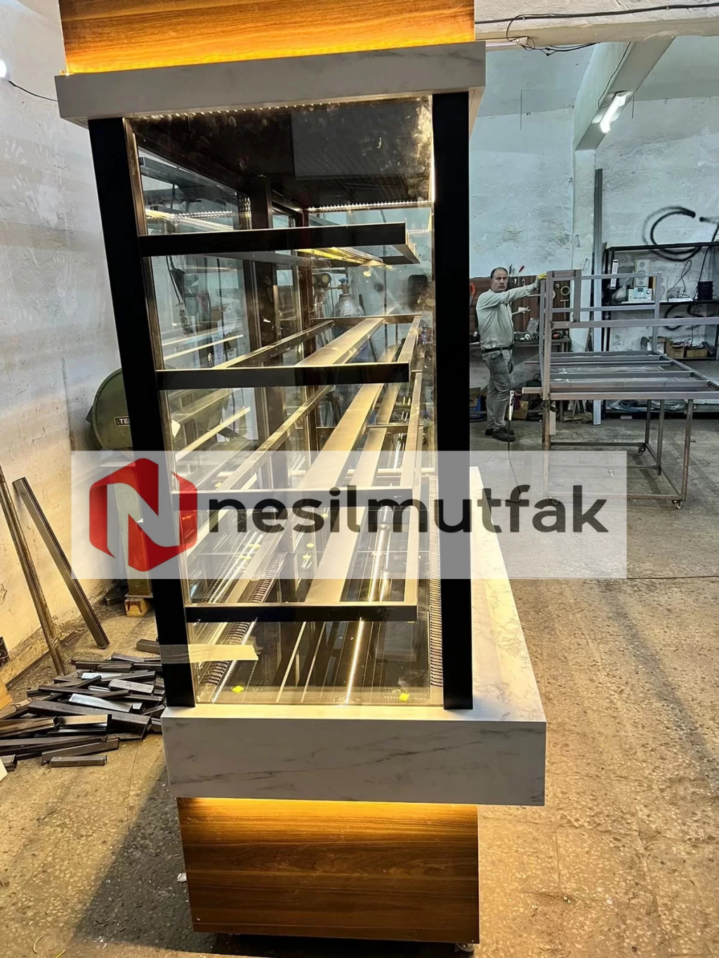 Dik Pasta Tatlı Teşhir Dolabı | Nesil Mutfak