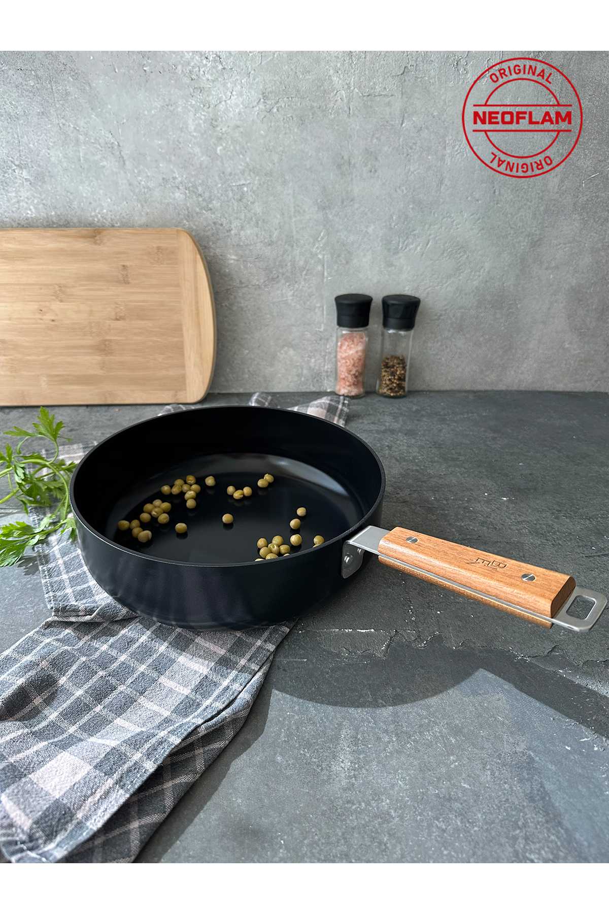 Neoflam Bien Siyah Wok Tava 24 cm.-burcubilluriye.com