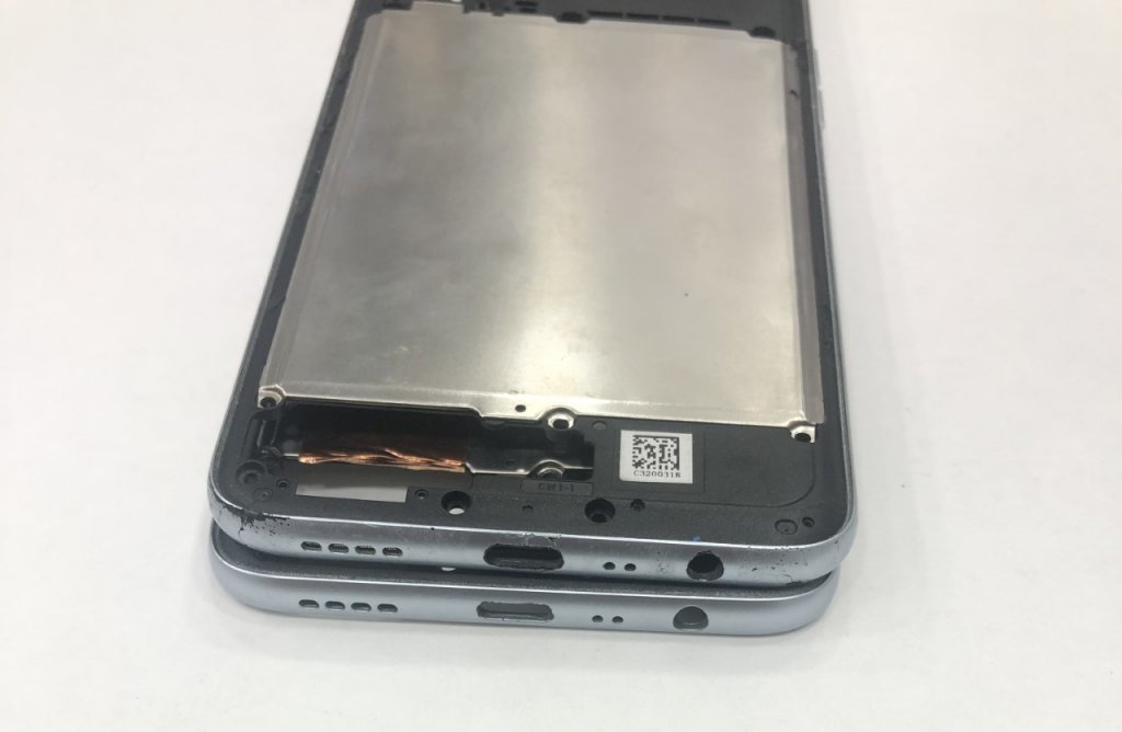 Realme 6 (RMX2001) Orta Kasa Orjinal Çıkma