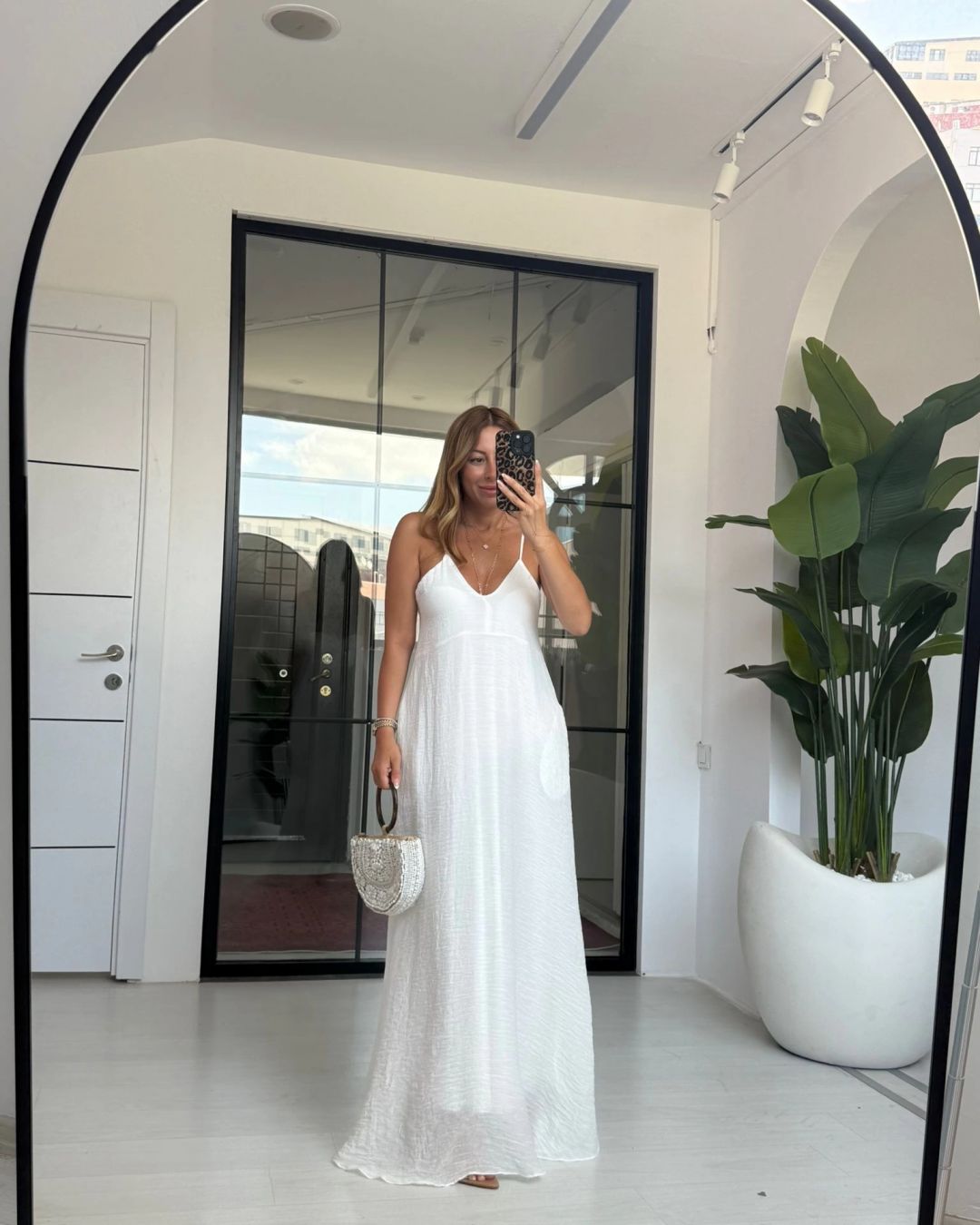 BEYAZ ASKILI ELBİSE