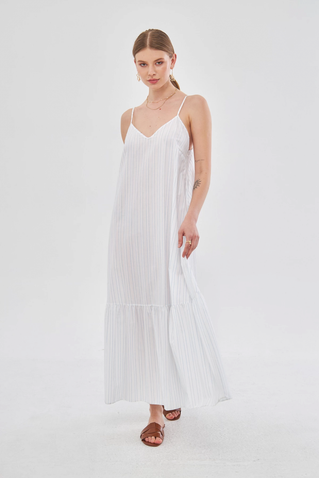 Askılı Mavi Çizgili Uzun Elbise - Bej Fine Factory