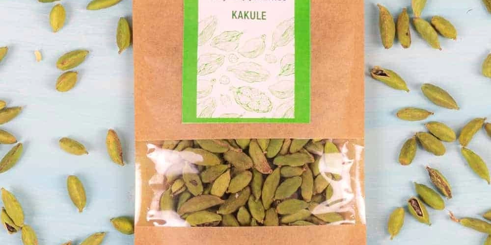 Kakule: Faydaları, Yan Etkileri ve Kullanımları