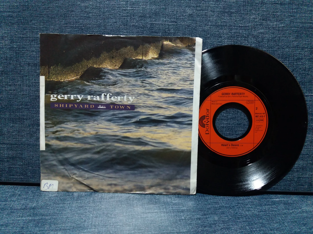 GERRY RAFFERTY SHIPYARD TOWN