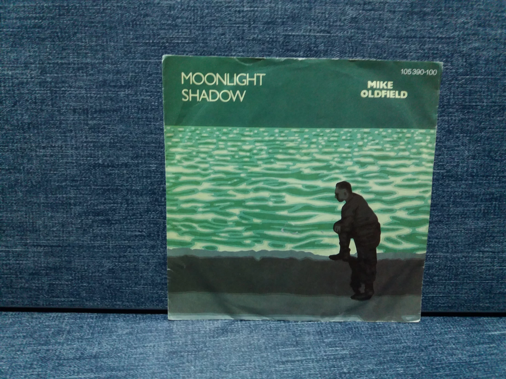 MIKE OLDFIELD MOONLIGHT SHADOW