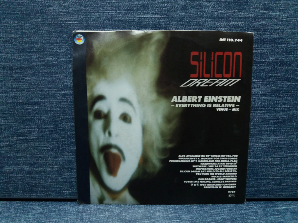 SILICON DREAM ALBERT EINSTEIN