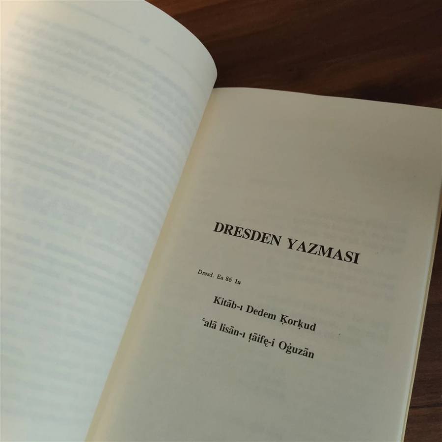 Dede Korkut Oğuznameleri - Semih Tezcan - Hendrik Boeschoten