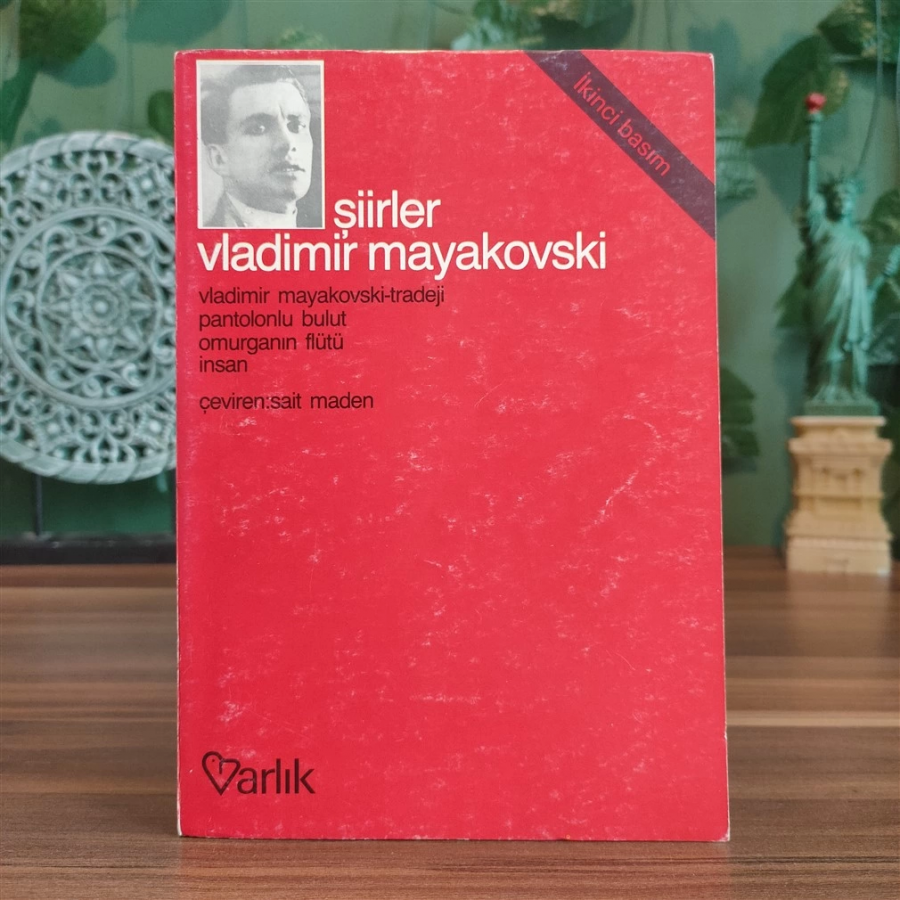 Şiirler - Vladimir Mayakovski