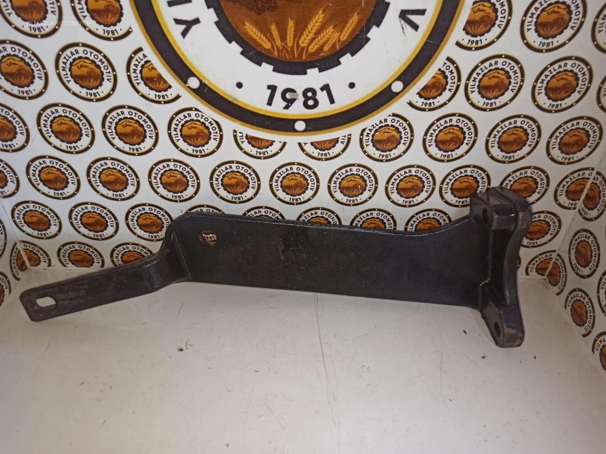 HİDROLİK DİREKSİYON BAĞLANTI BRAKET YM MF