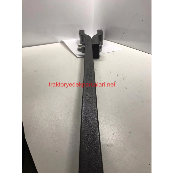 ALT ÇEKİ OKU MASSEY FERGUSON ( 135 - 240 )